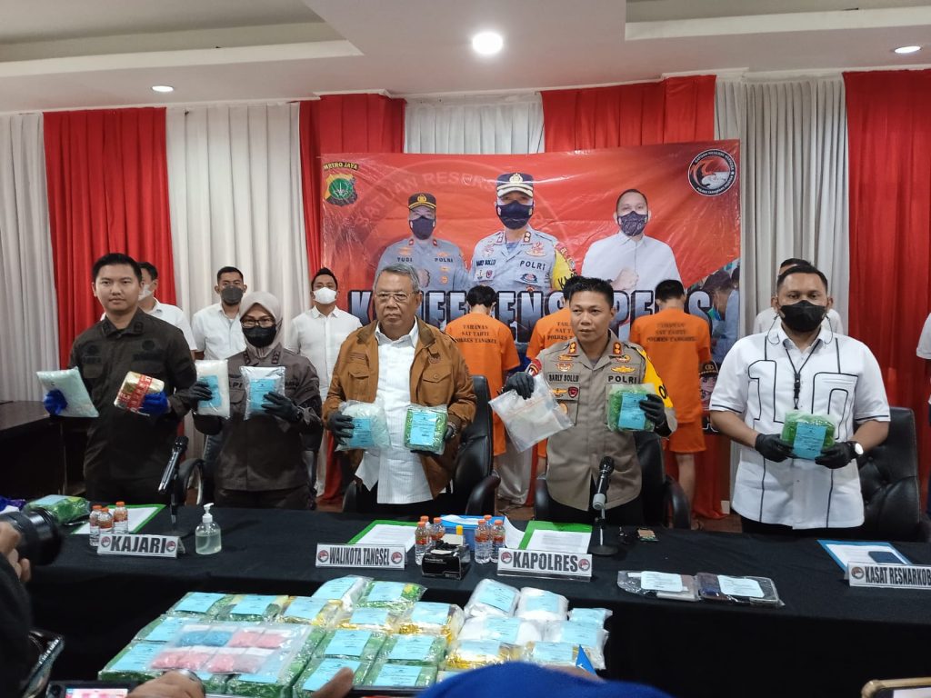Polres Tangsel Ungkap Peredaran Narkotika dan Sabu senilai Rp 50 Miliar - siarnitas.id